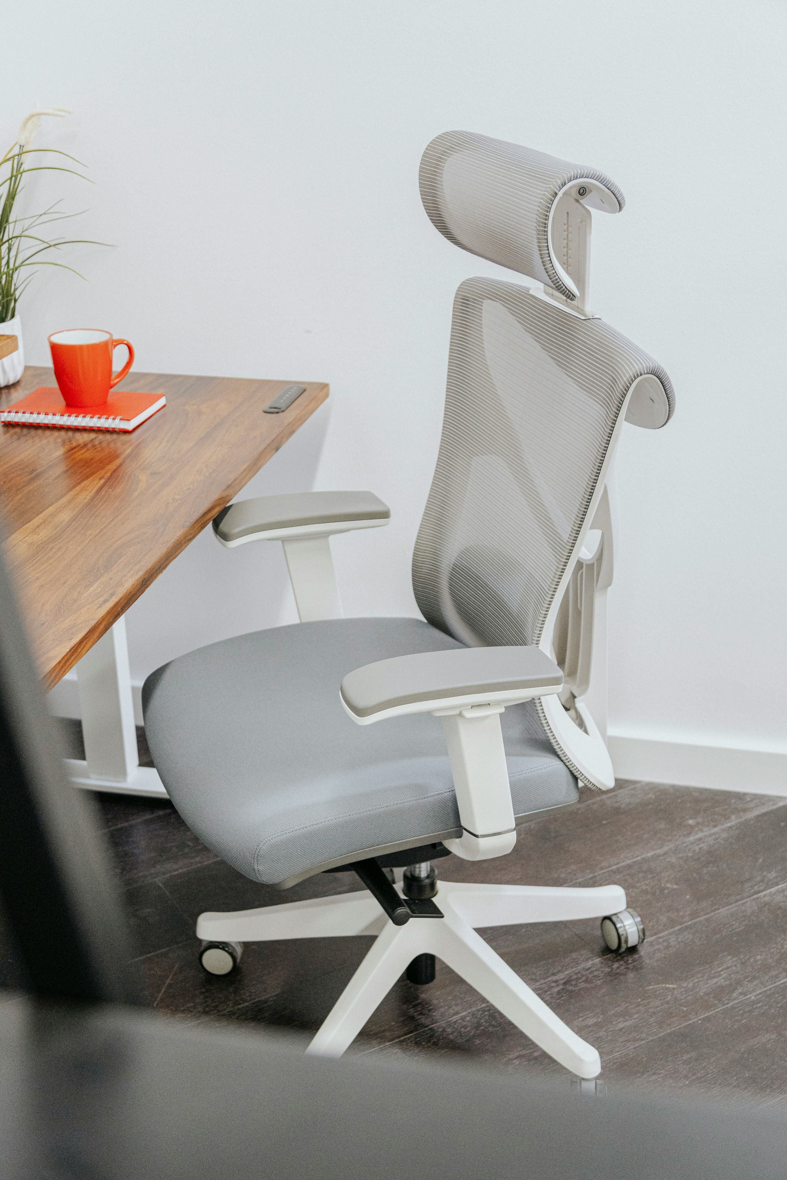 Office Chairs – SS Corporation